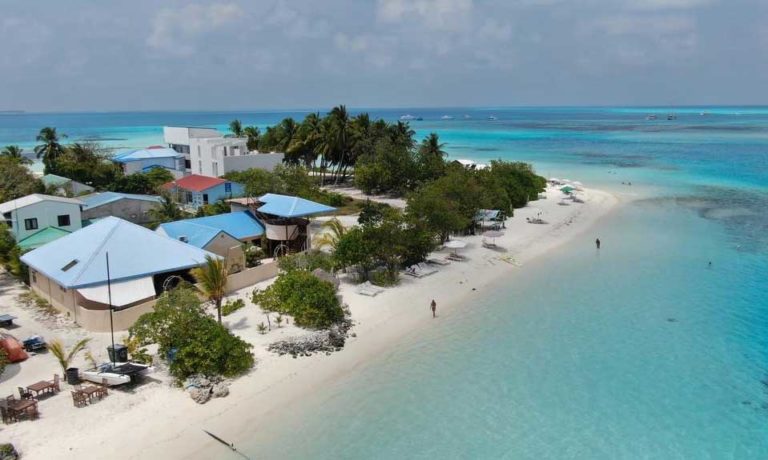8 Best Guest Houses with Private Beach in Maldives 2020 - HB