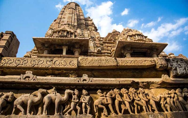 Best Places to Visit in Khajuraho - Honeymoon Bug