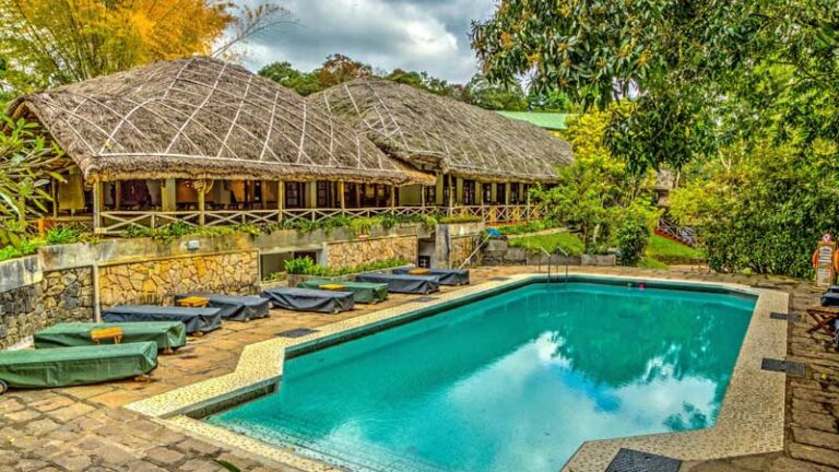 10 Luxury Backwater Resorts in Kerala | Resorts in Kerala Backwater