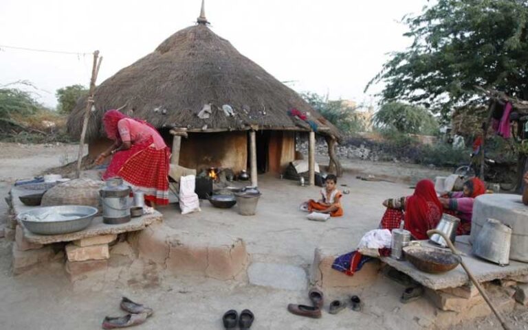 6 Villages in Rajasthan to Hangout with Friends for Rural Yet Royal Trip
