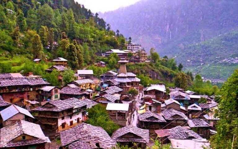 9 Best Places to Visit in Manali in July - Honeymoon Bug