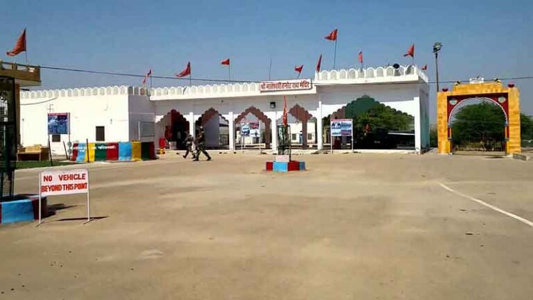 15 Famous Temples in North India from Himalayas to Ganges