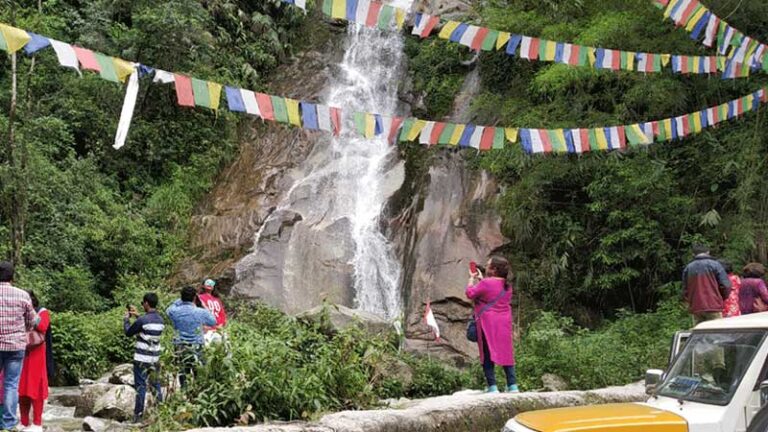 Sikkim Silk Route Mountain Biking Guide - Honeymoon Bug