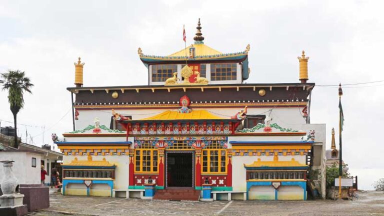 Darjeeling in August : Places to Visit, Things to do, Weather Guide