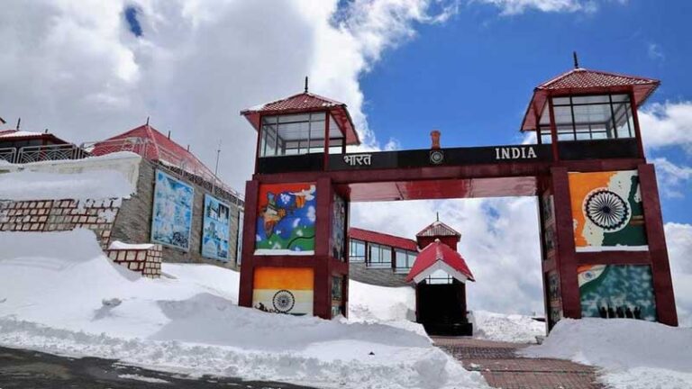Nathula Pass: Travel Guide About History, Timing, Near Places