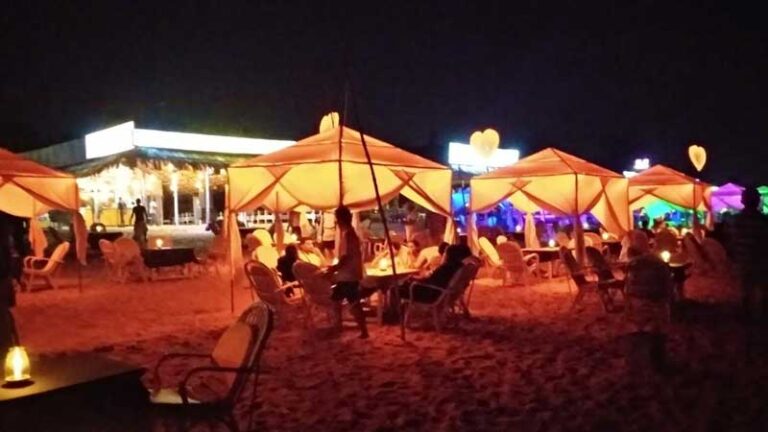 5 Famous Beach Shacks in Goa - North and South Goa
