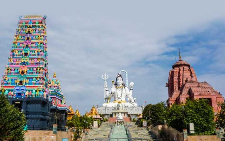 8 Best Historical Places & Monuments in Sikkim - Honeymoon Bug