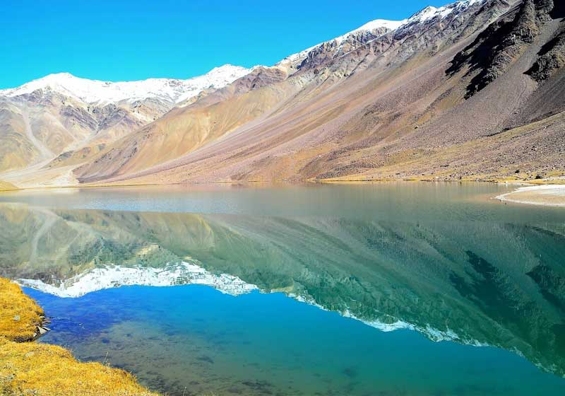 14 Popular Lakes in India That Are Symphony of Tranquility - Honeymoon Bug