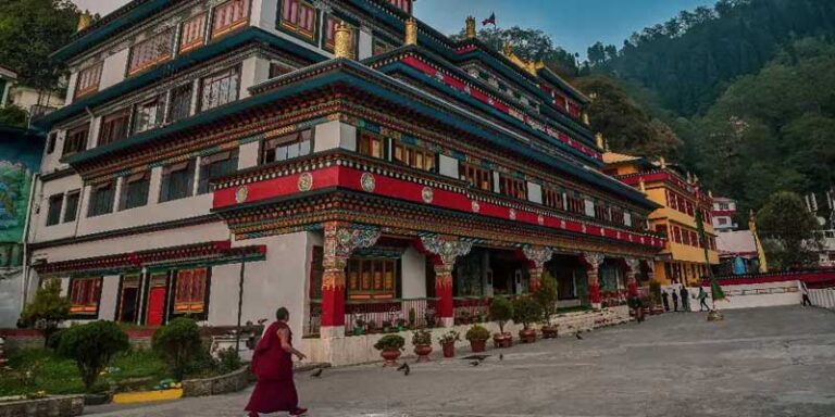 Top 6 Monasteries in Darjeeling (with photos) to Visit in 2025